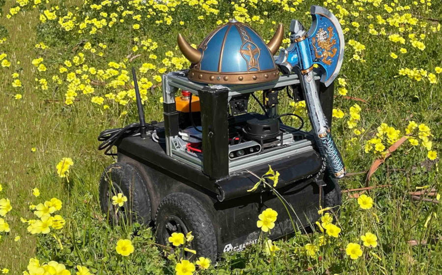 ViKiNG, the hiking robot, can plan its journey using overhead maps ...